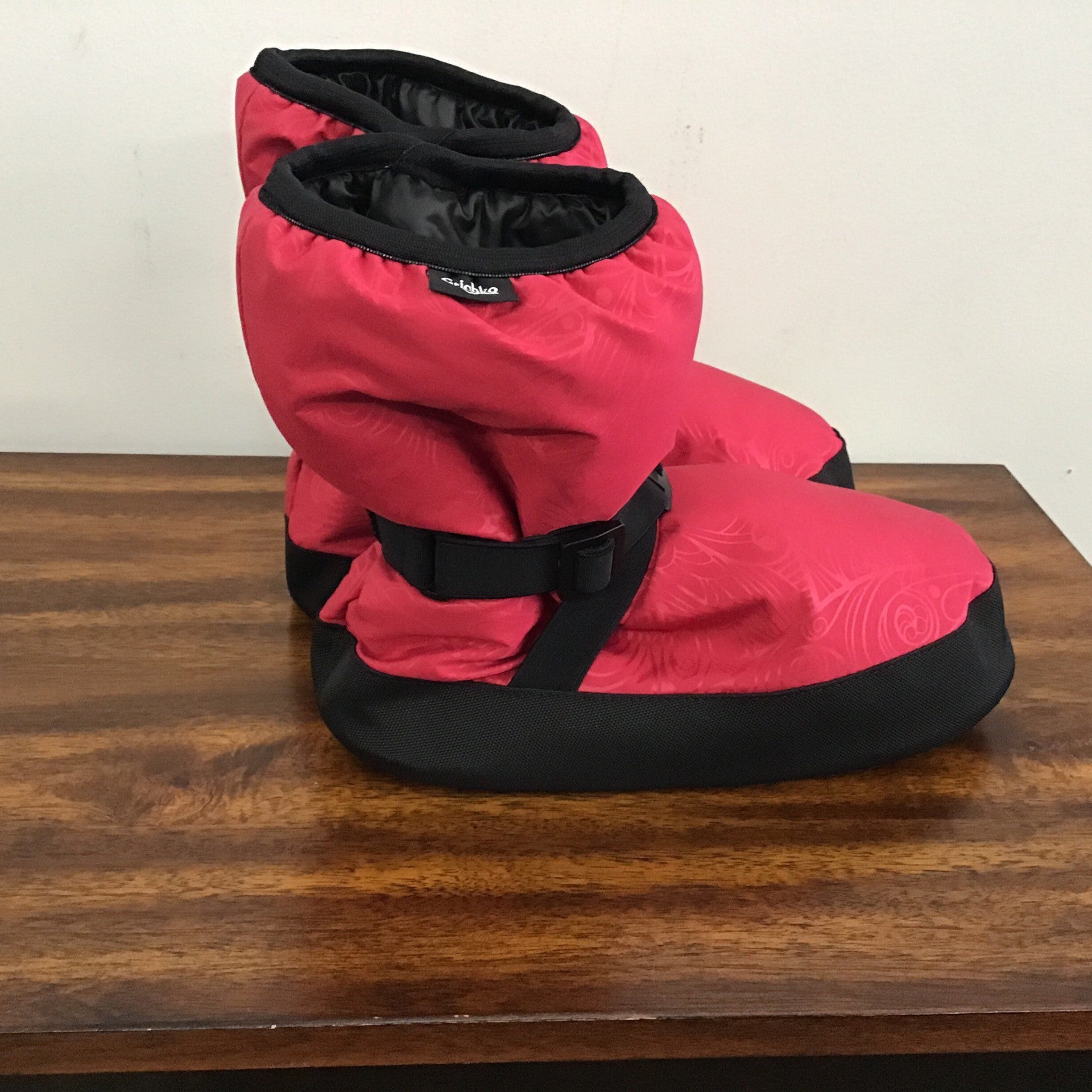 GR - Raspberry Swirl Warm Up Boots (3306) | Dancewear City, LLC